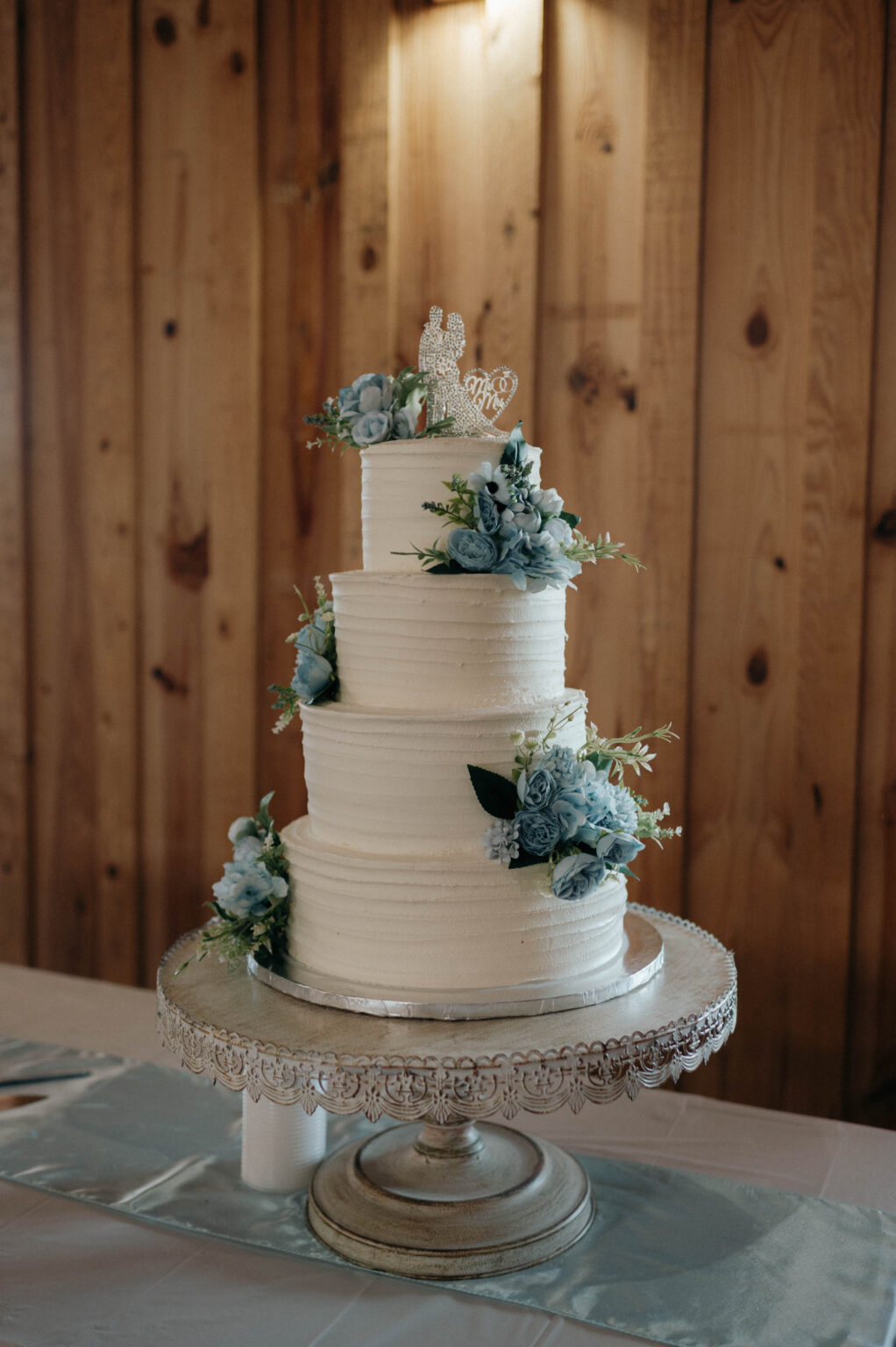 Wedding at The Springs in Weatherford – Westwood Hall | nicoleendress.com