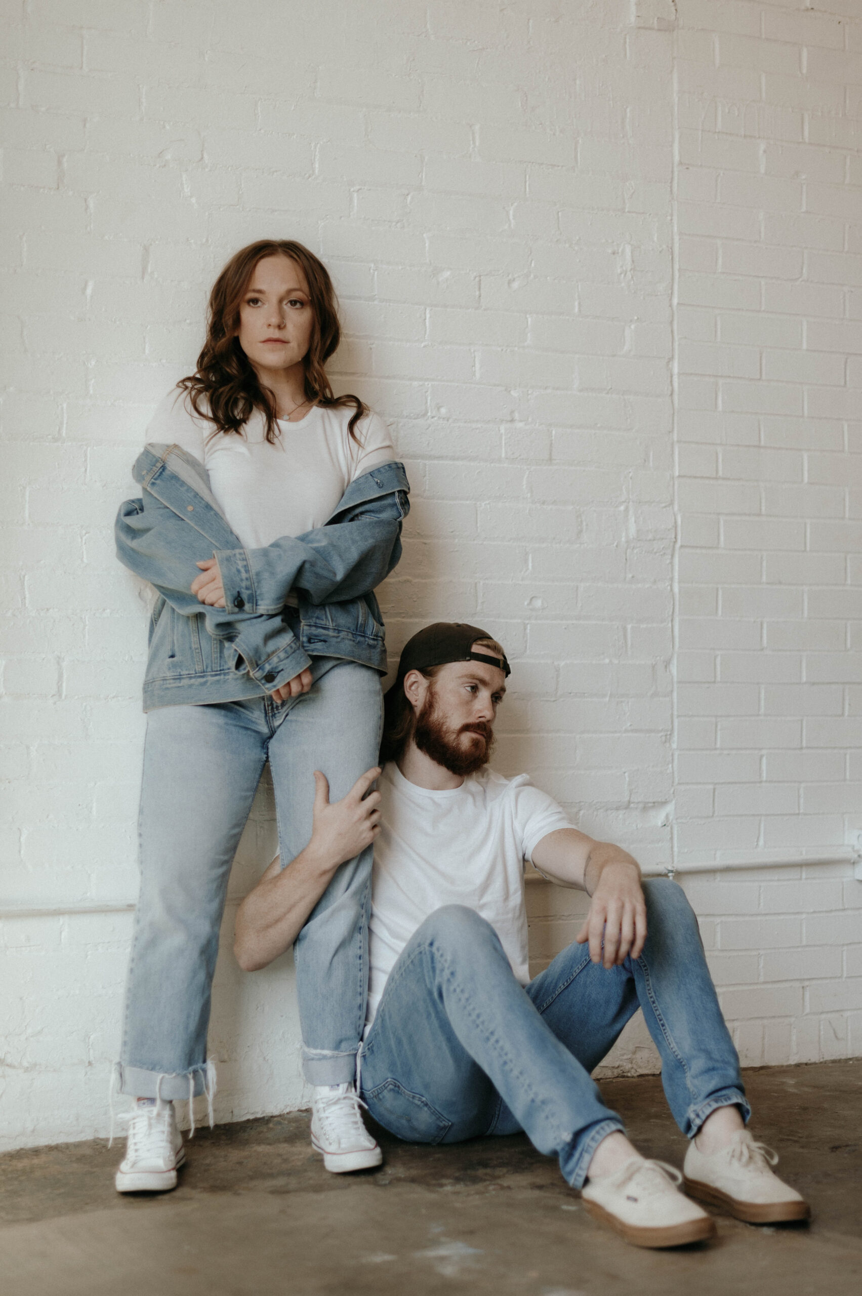 Denim Couples Photoshoot | DFW Engagement Photographer | nicoleendress.com