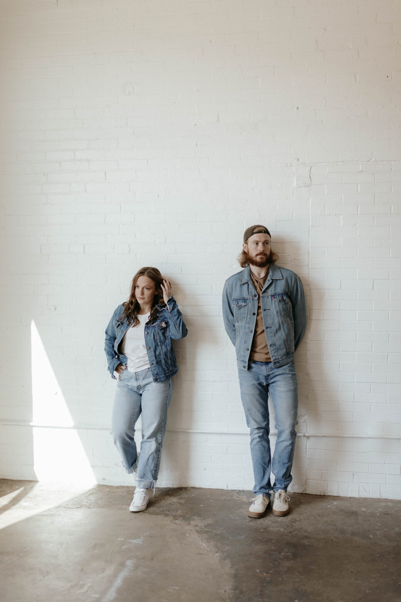 Denim Couples Photoshoot | DFW Engagement Photographer | nicoleendress.com