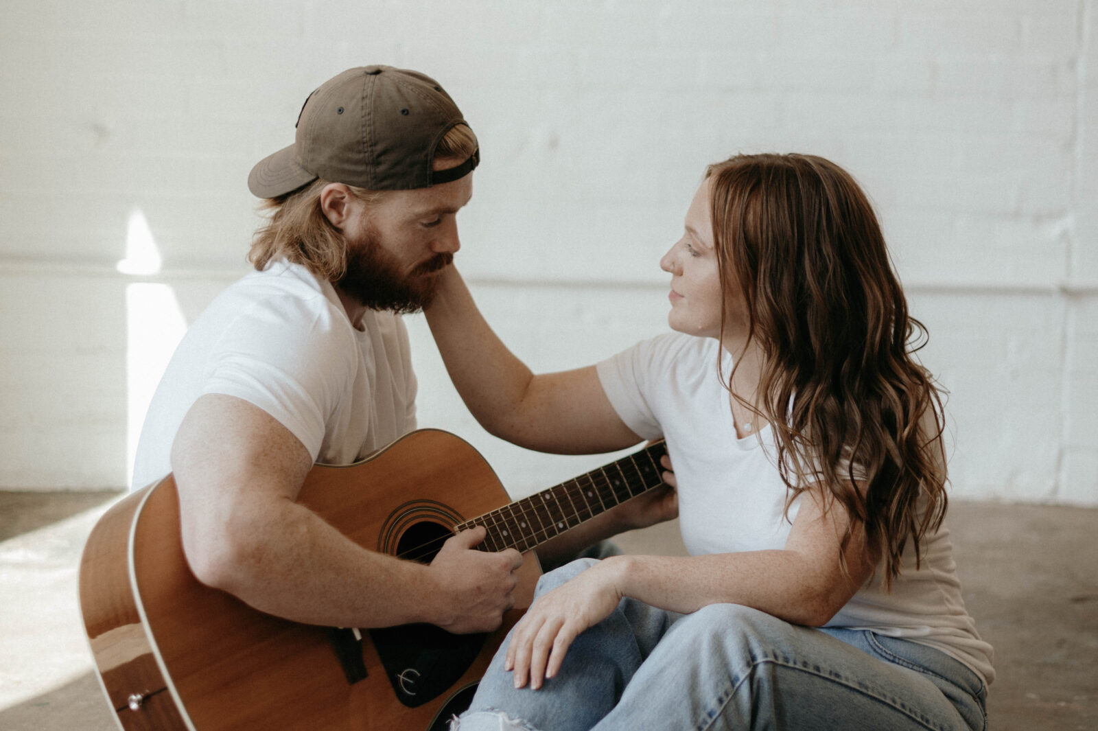 Denim Couples Photoshoot | DFW Engagement Photographer | nicoleendress.com