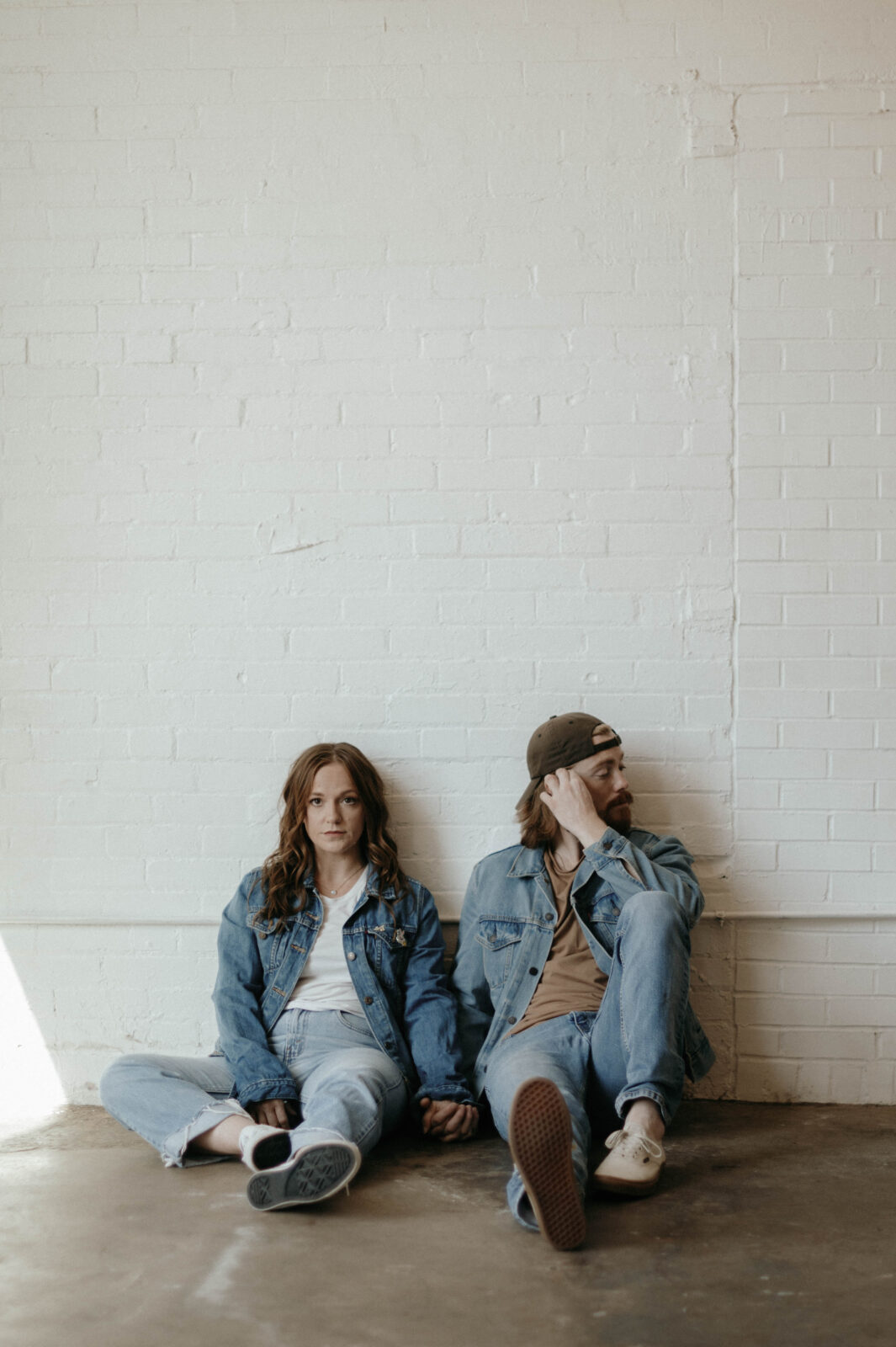 Denim Couples Photoshoot | DFW Engagement Photographer | nicoleendress.com