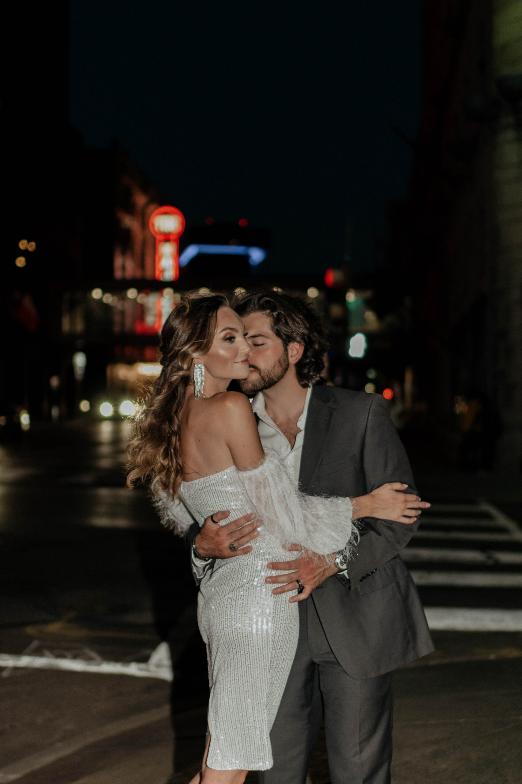 Downtown Dallas Engagement Photos at Night | DFW Engagement ...